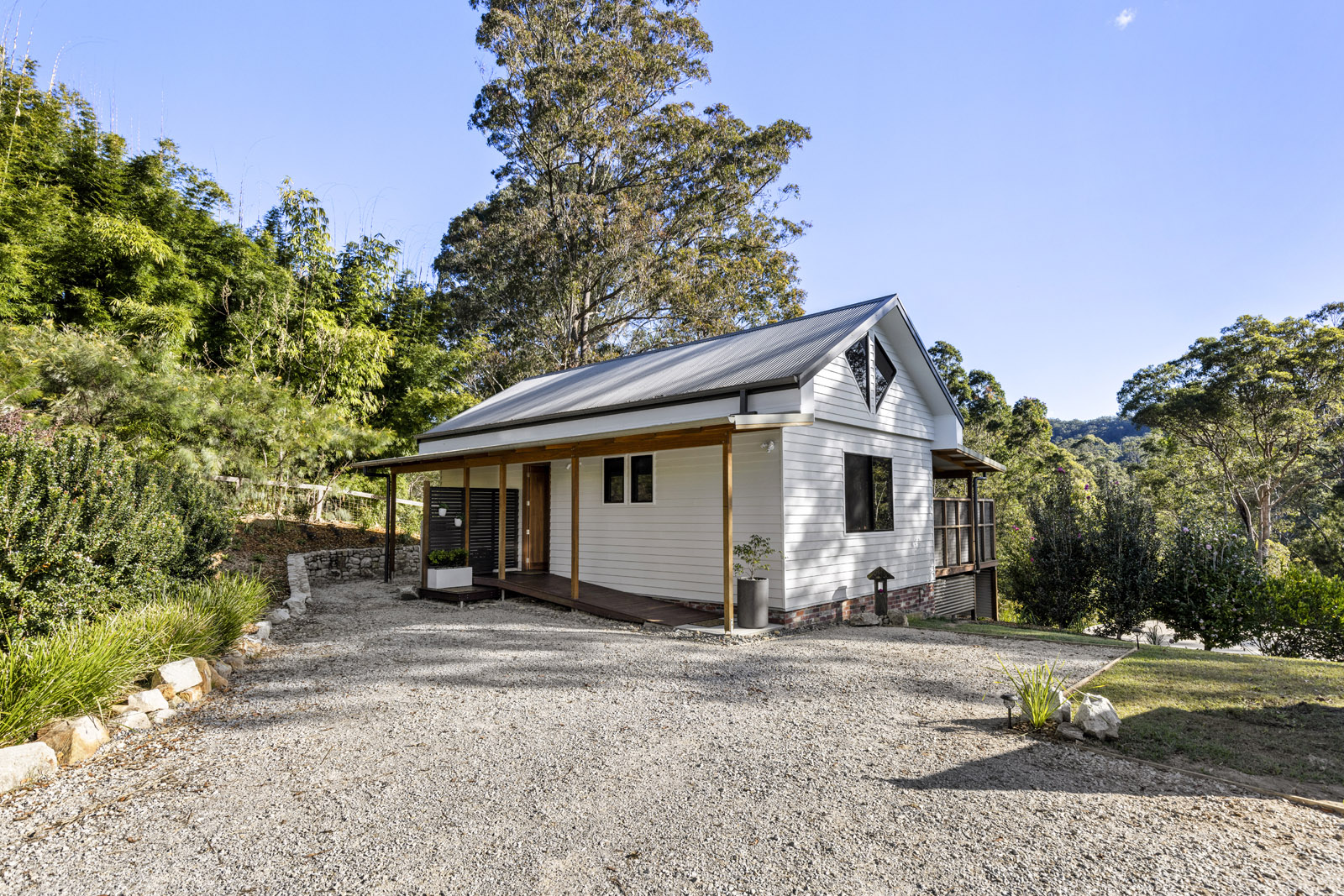 Pool House Bellingen – Float Away…